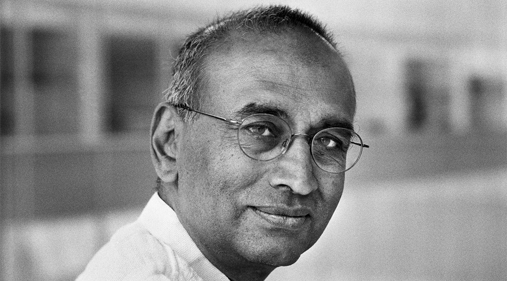 Nobel Laureate Writes to MS University | NewsClick
