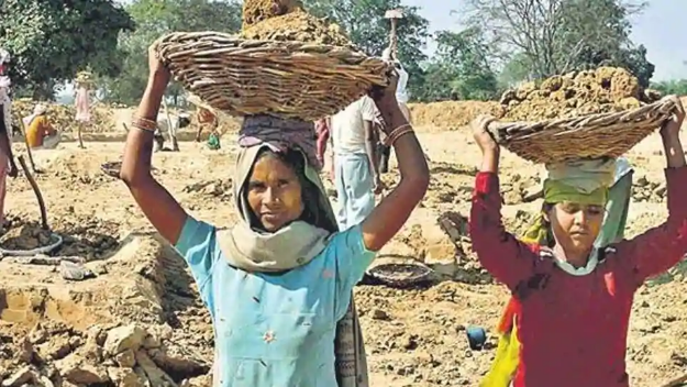 Centre Reduces Funds for NRDWP in Drought-hit Karnataka, Has No Money ...