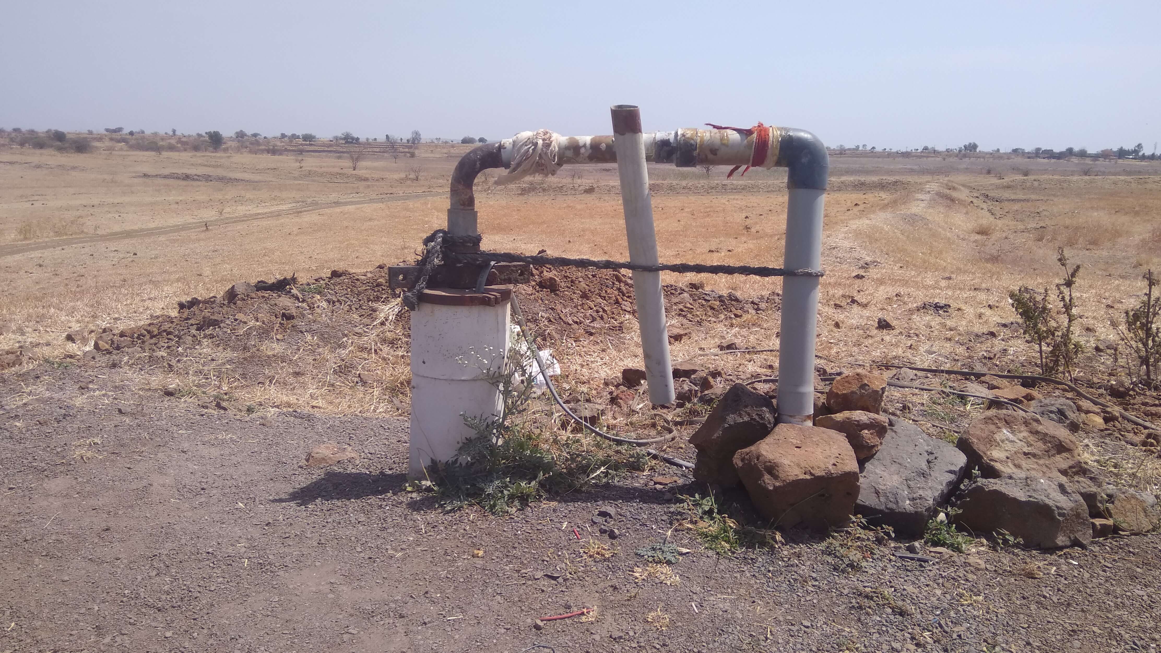 #MahaDrought: Bore Wells Get Deeper and Dryer | NewsClick