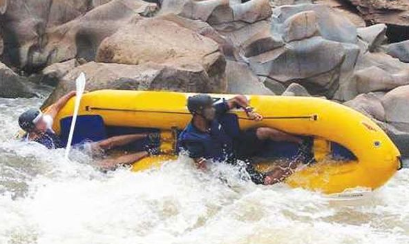 How Safe Is River Rafting in Kashmir? | NewsClick