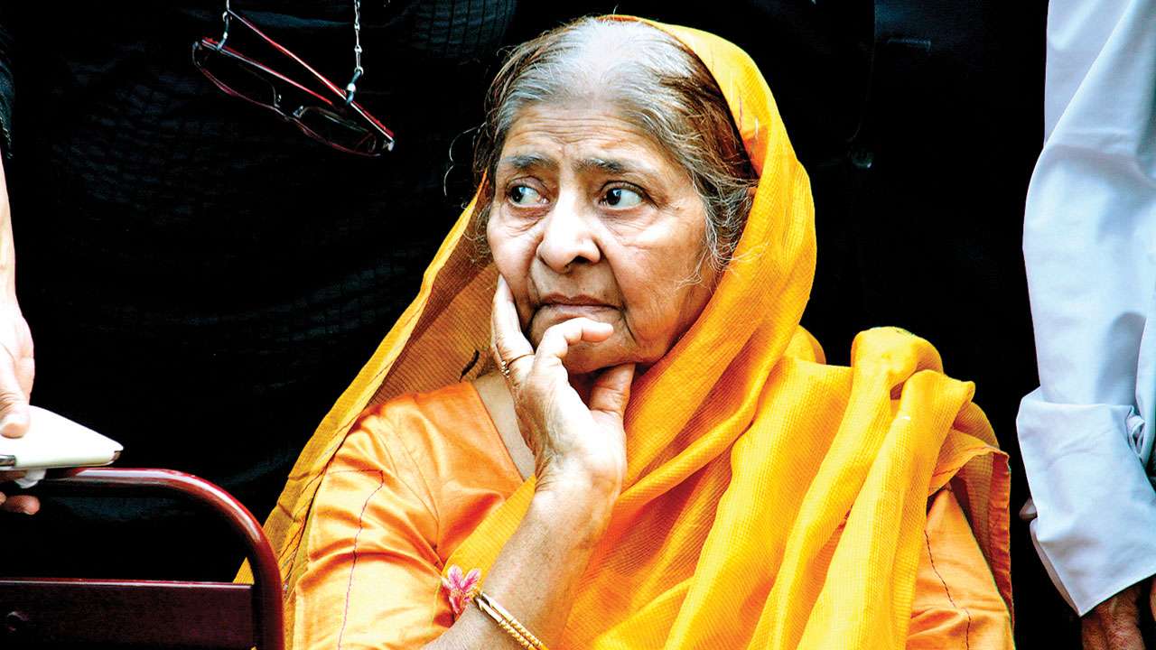 Gujarat 2002 Riots: SC to Hear Zakia Jafri's Plea Against SIT Clean ...
