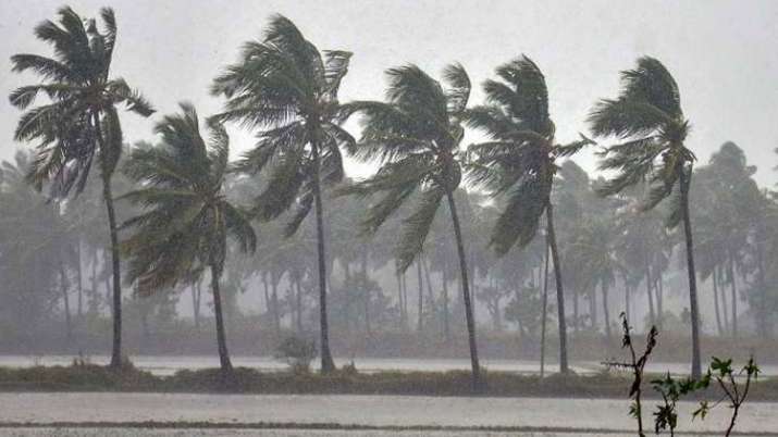 Tamil Nadu: Cyclone Nivar Brings Heavy Rain, Low Lying Areas Submerged ...
