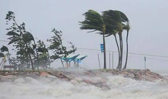 Cyclone Burevi: Kerala Braces Itself, Coastal Belt on High Alert ...
