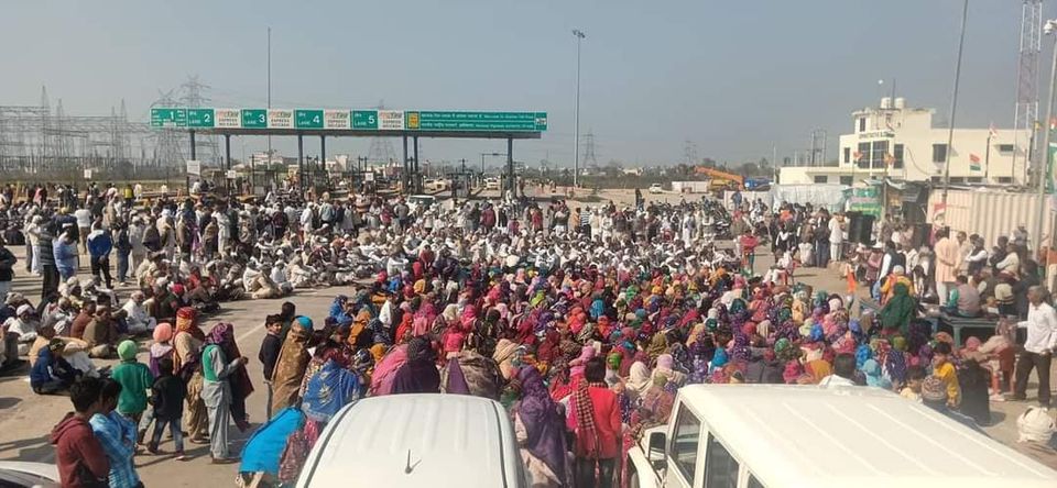 Chakka Jam: Heavy Deployment in Delhi Even as Farmers Shift Protest ...