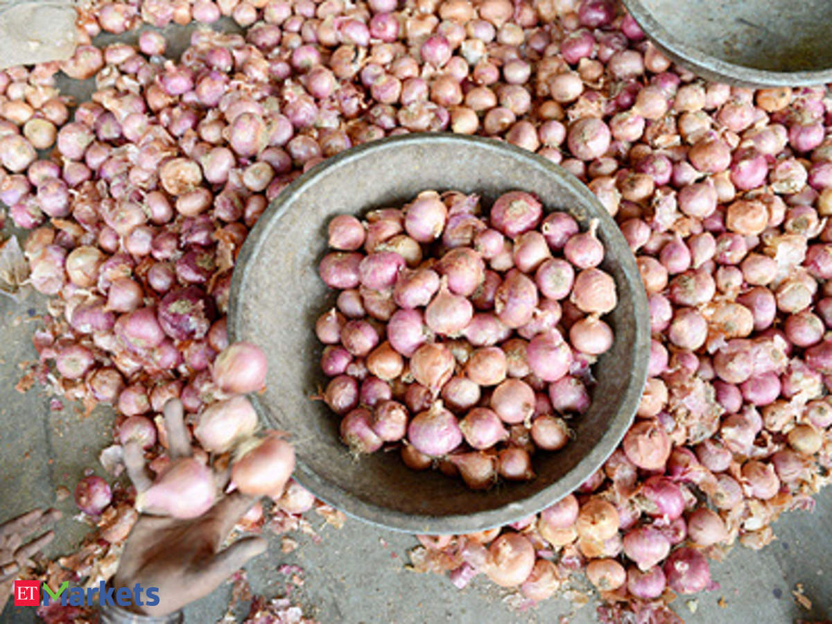 Hailstorm Hits North Maharashtra’s Onion Belt, Estimated Losses over Rs ...