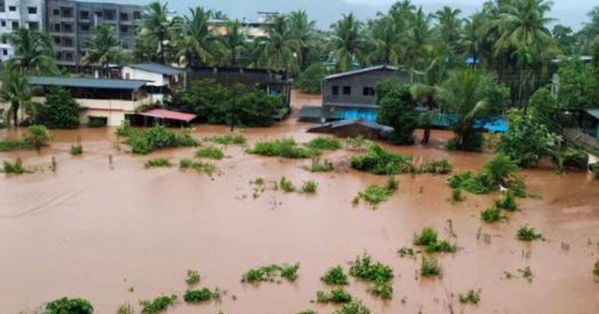 Maharashtra Monsoon Fury: 113 Dead, 100 Missing; CM Visits Rain-battered Chiplun | NewsClick