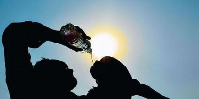Indians 15% More Vulnerable to Extreme Heat: Lancet Study | NewsClick Indians 15% More Vulnerable to Extreme Heat: Lancet Study | NewsClick