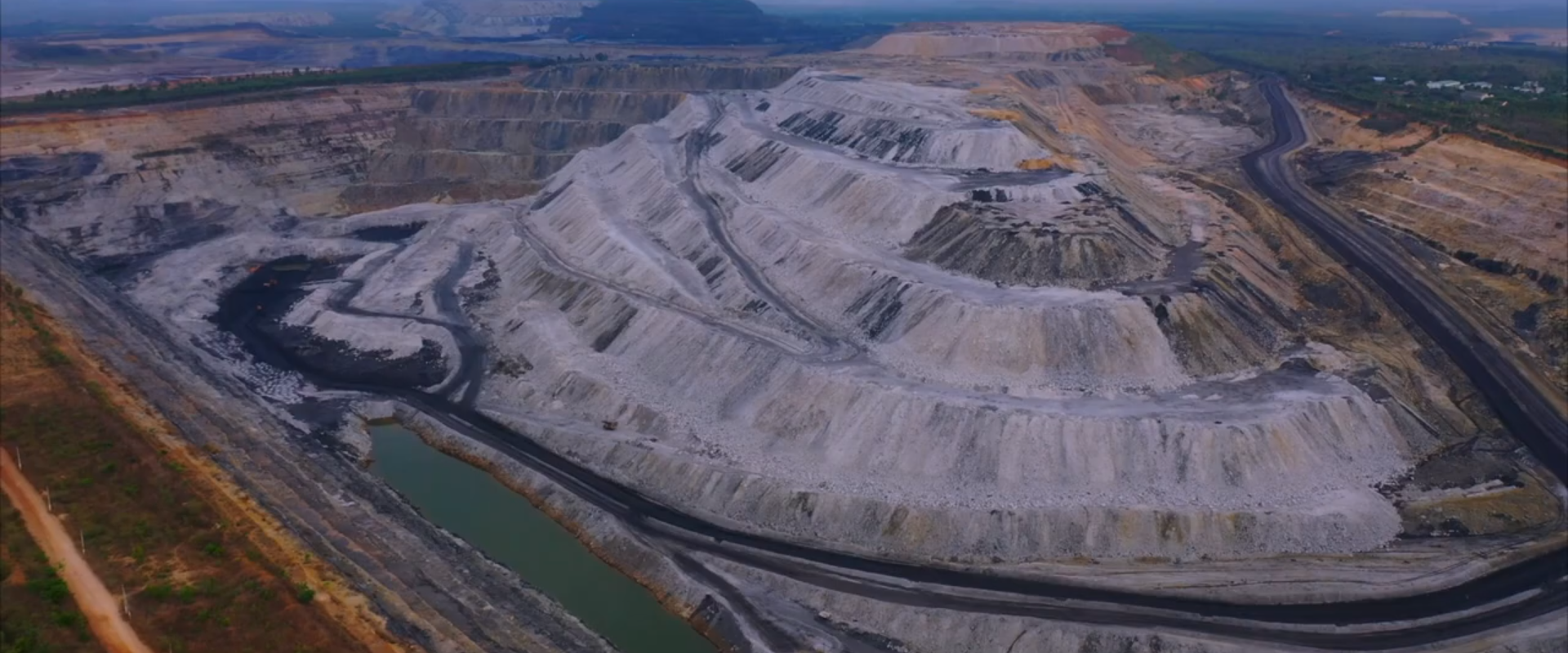 Telangana: Four Workers Killed in a Coal Mine Roof Collapse | NewsClick