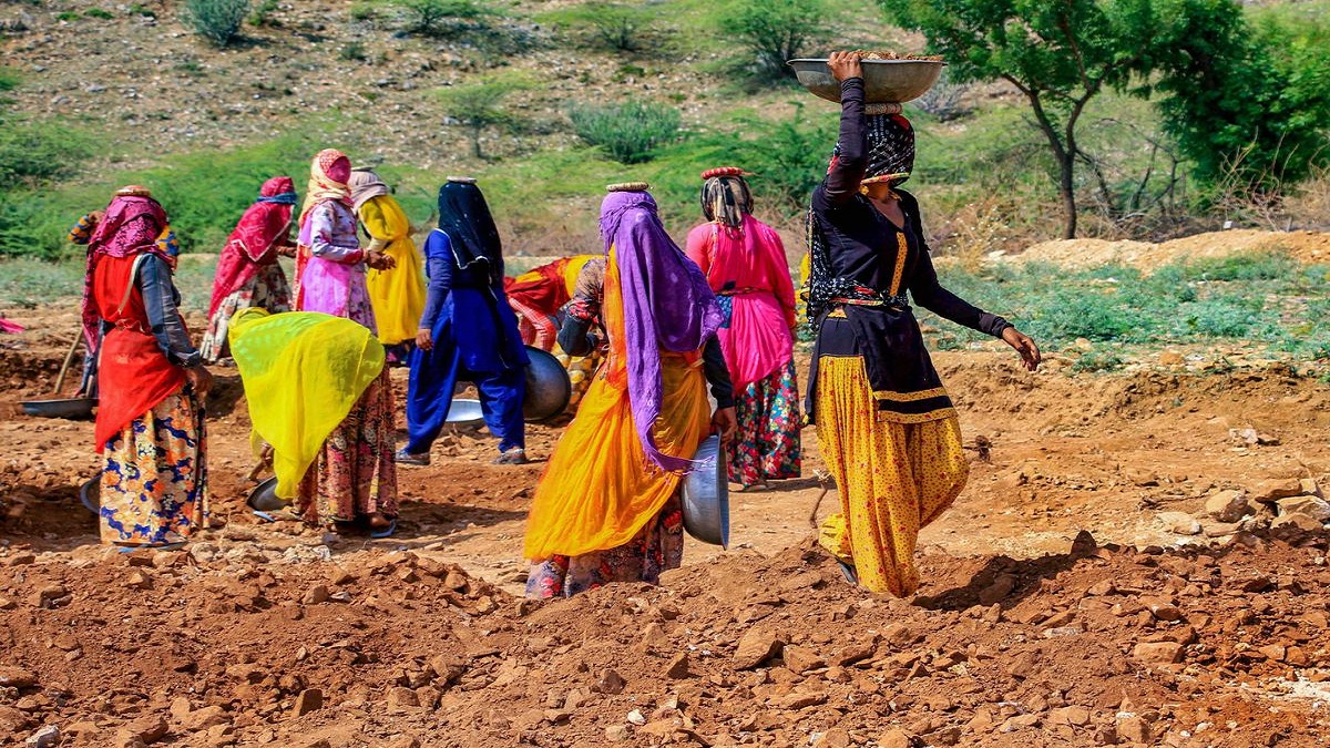 With Demand for MGNREGA Work Increasing in Sept 2022, Activists Warn ...