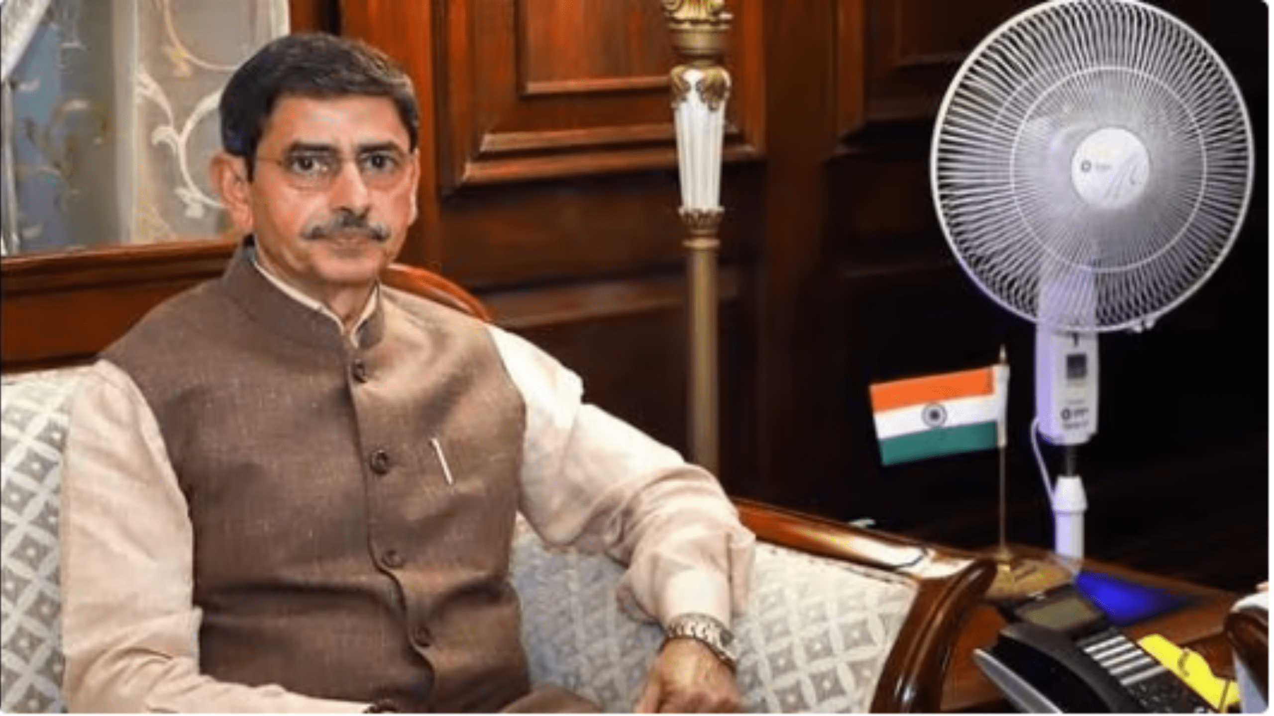 Tamil Nadu Governor Retracts ‘Unconstitutional’ Move to Sack Minister ...