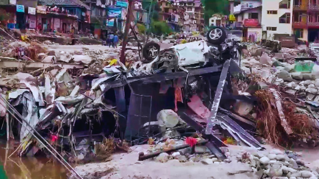 Human Greed at Epicentre of (Un)natural Devastation in Himachal | NewsClick