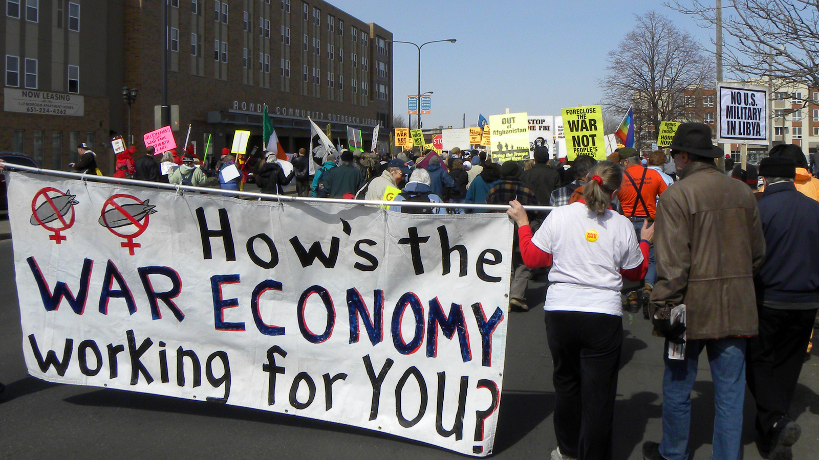 How People Are Fighting World’s Reliance on War Economy | NewsClick