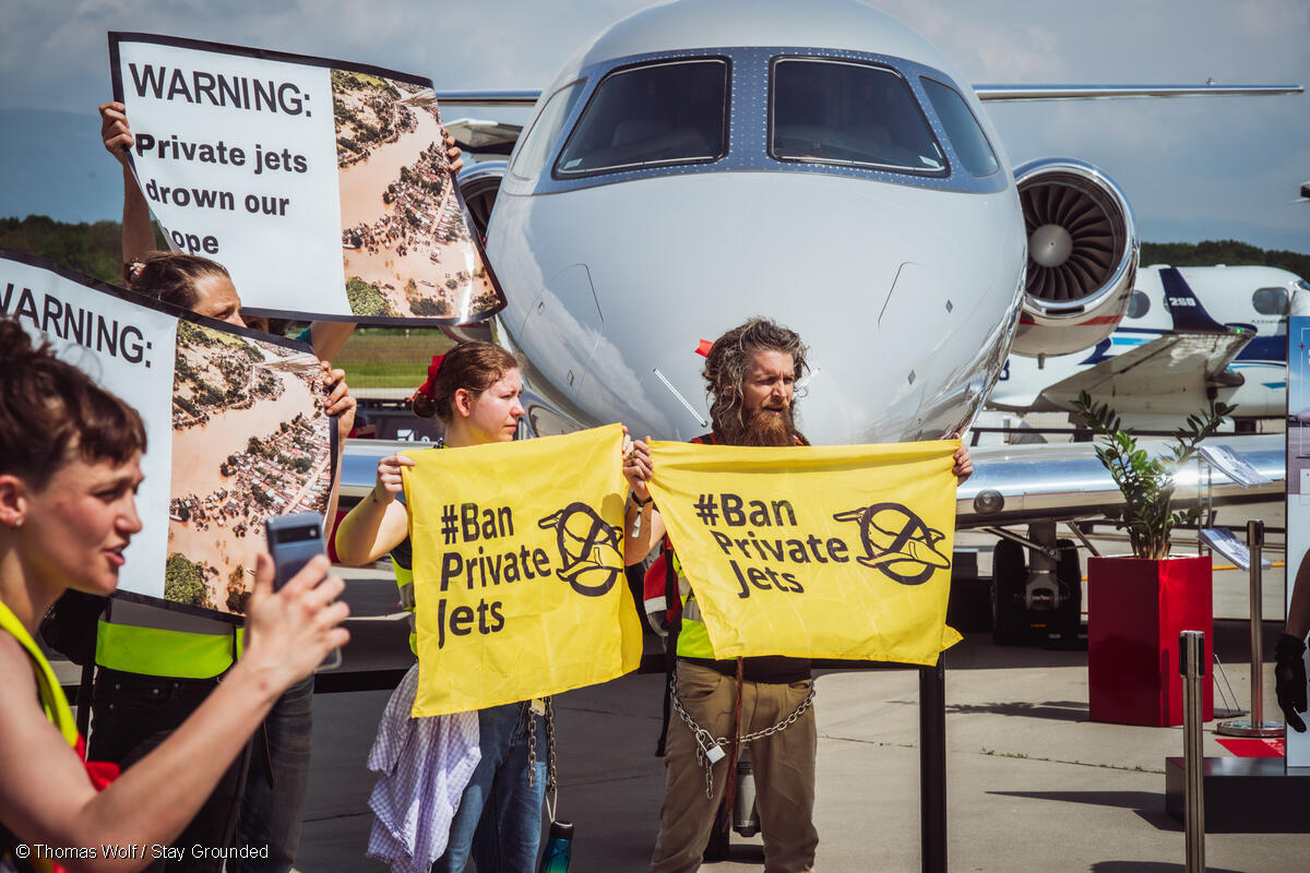 Climate Activists Target Jets, Yachts, Golf in String of Global ...