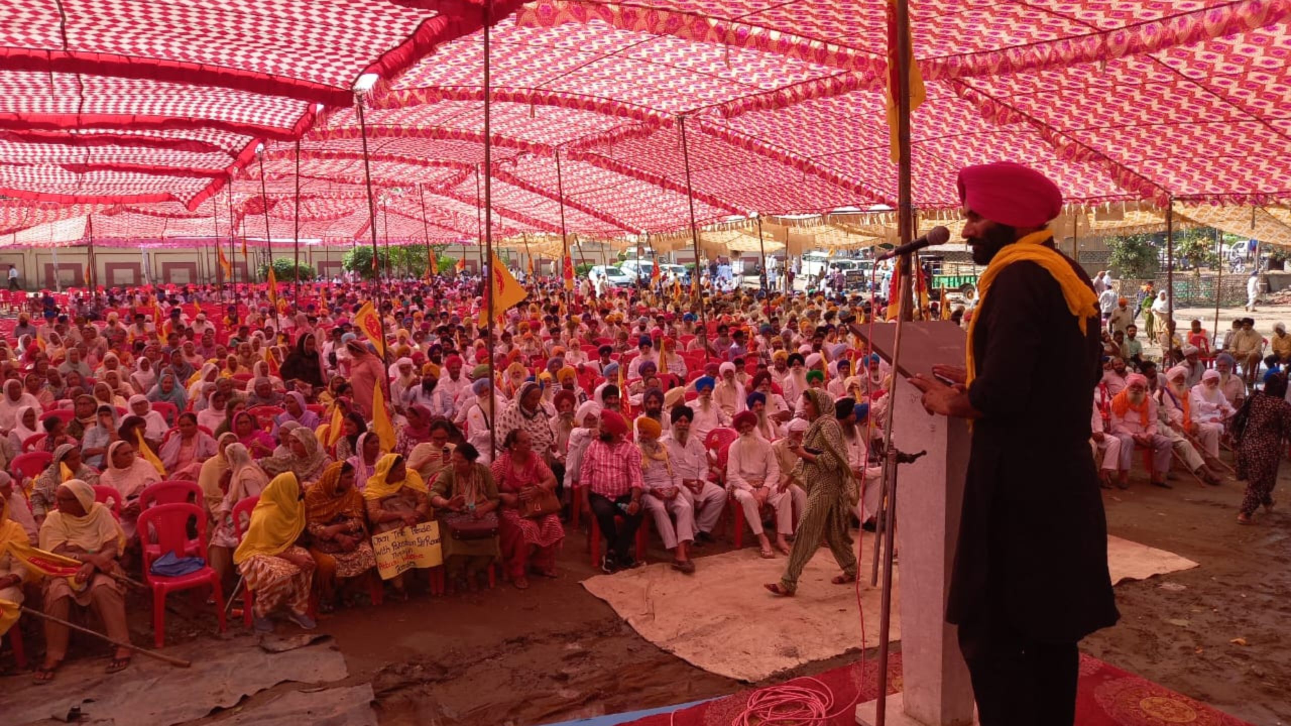 Punjab Farmers Demand Reopening of Attari, Hussainiwala Trade Routes ...