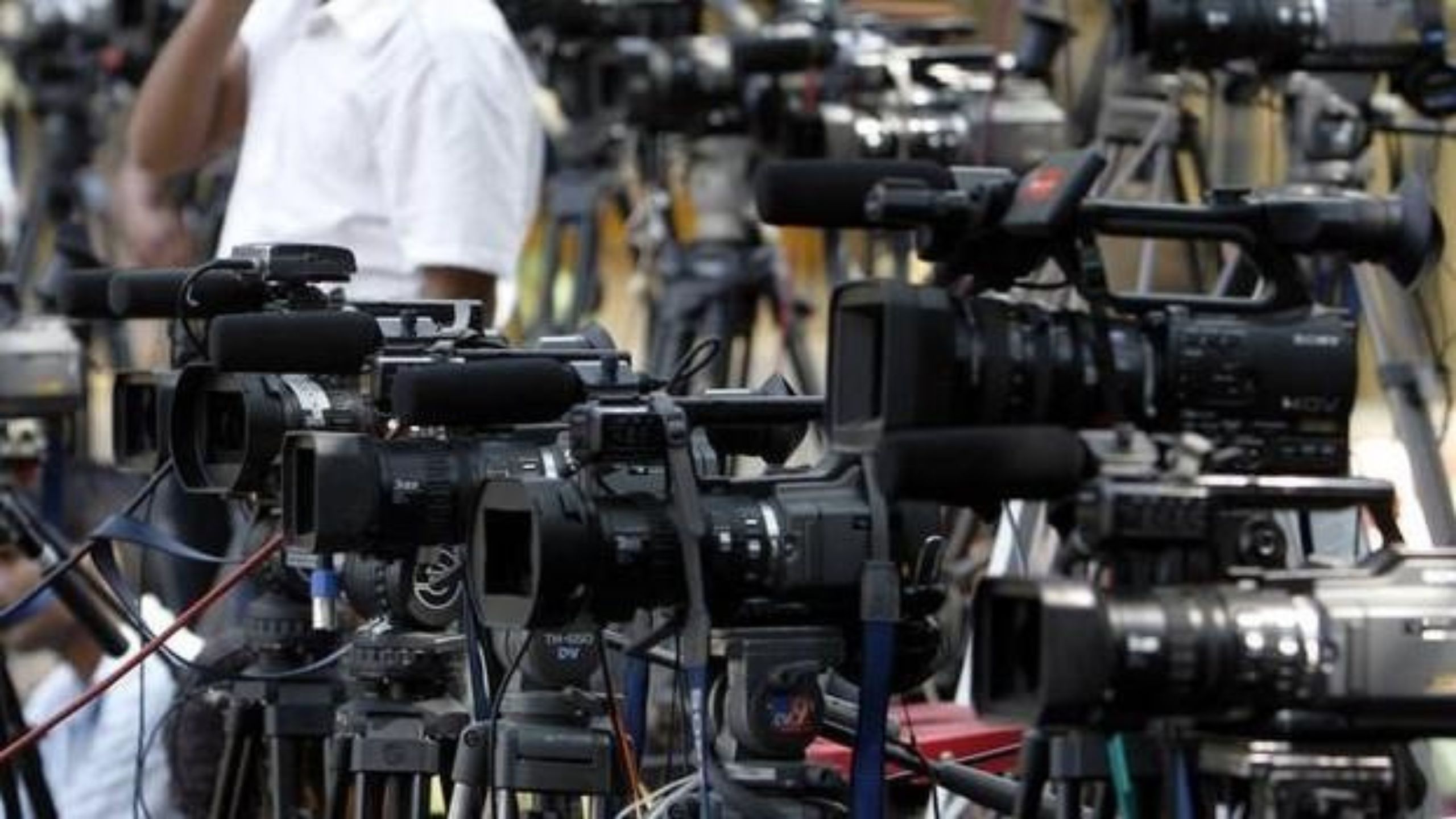 MP Journalist Faces 11 FIRs After Reportage Alluding to BJP Minister ...