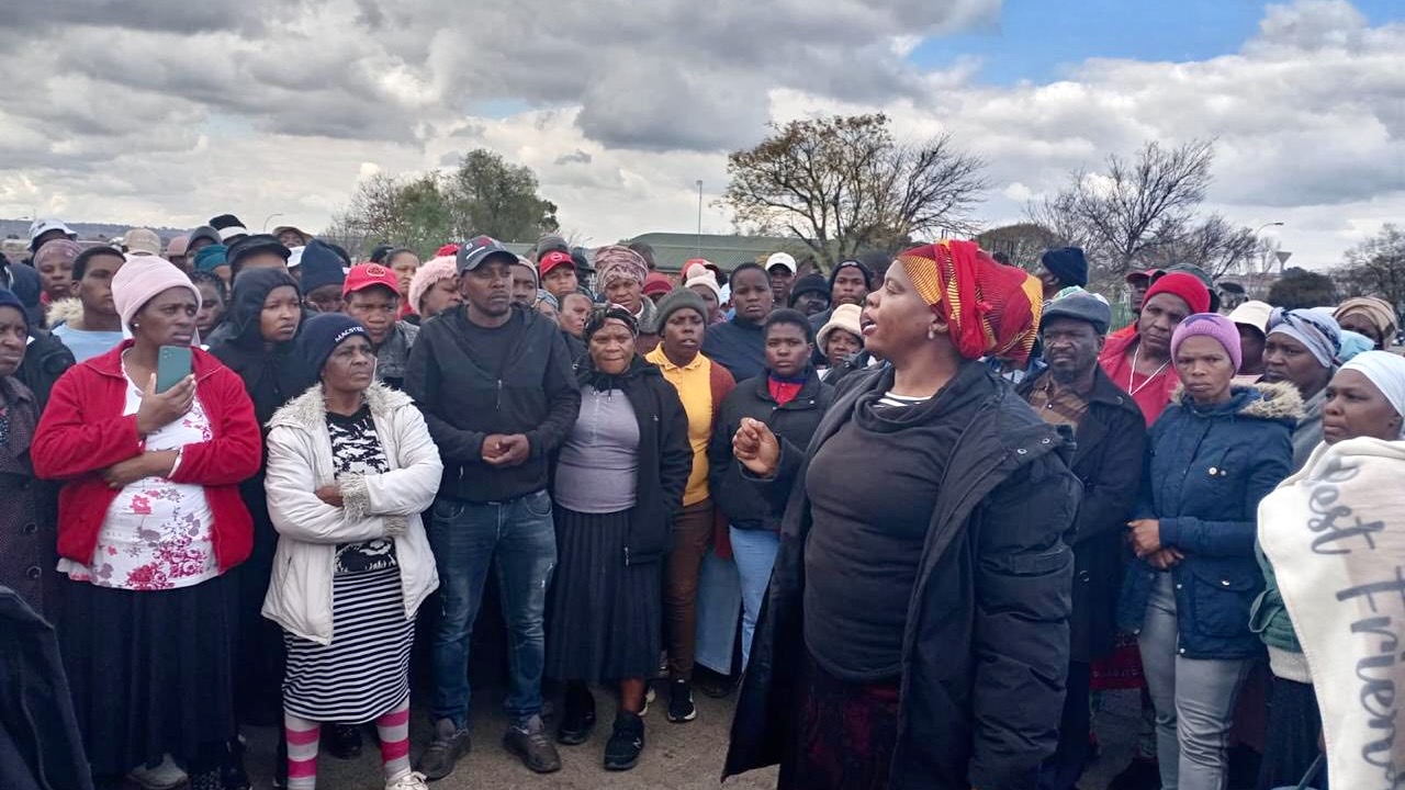 South Africa: AbM Leads Resistance Against Anti-Occupation Bill | NewsClick