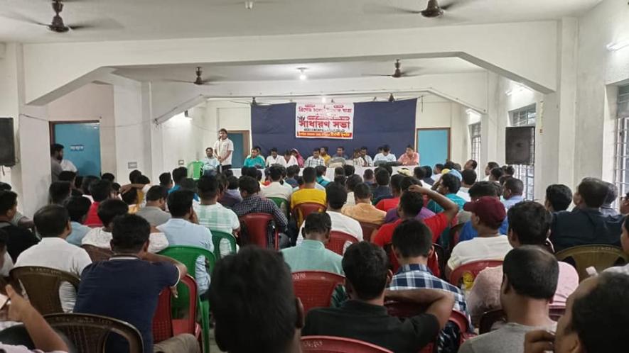 WB: DYFI Launches Insaaf Yatra to Demand Right to Work and Education ...