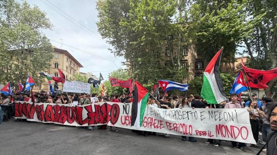 Italy: Students, Teachers Strike Against RW Reforms, Militarisation ...